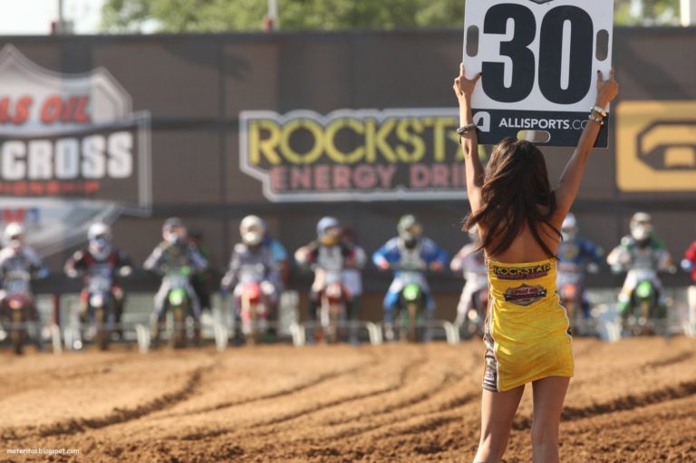 AMA Supercross Championship - Motorcycle Racing - MyCarQuest.com
