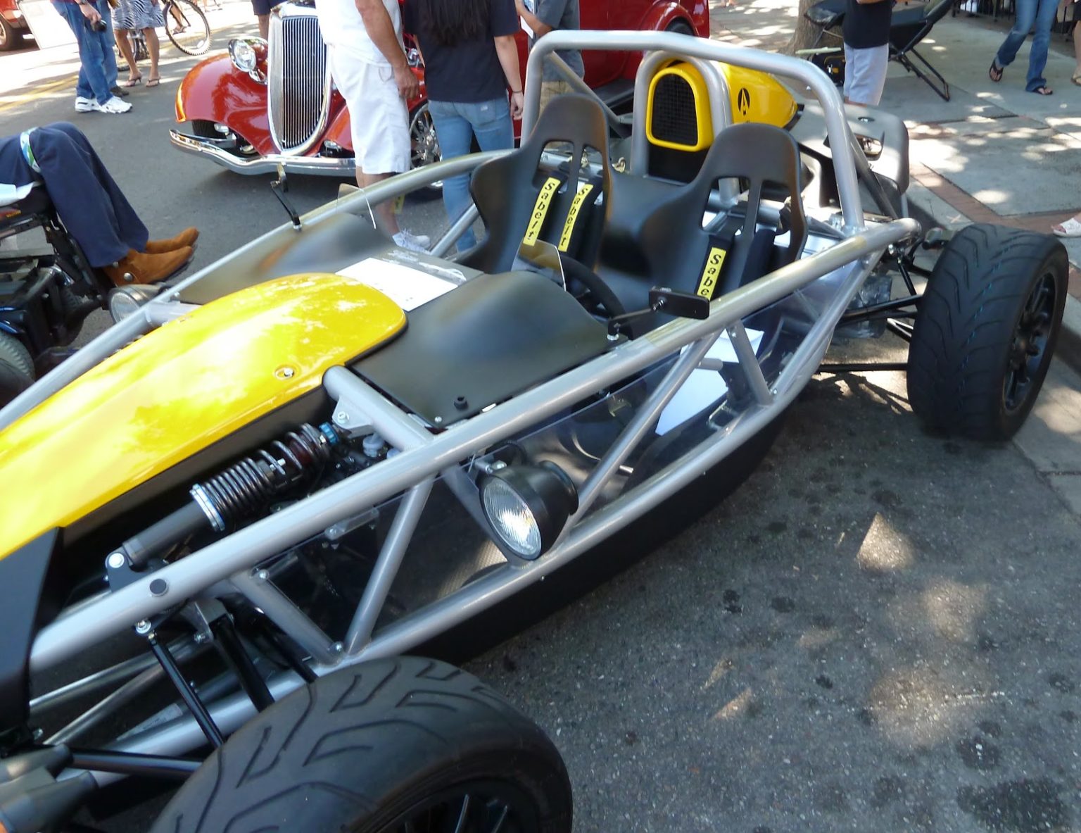 Ariel Atom – Like A Motorcycle With Four Wheels - MyCarQuest.com